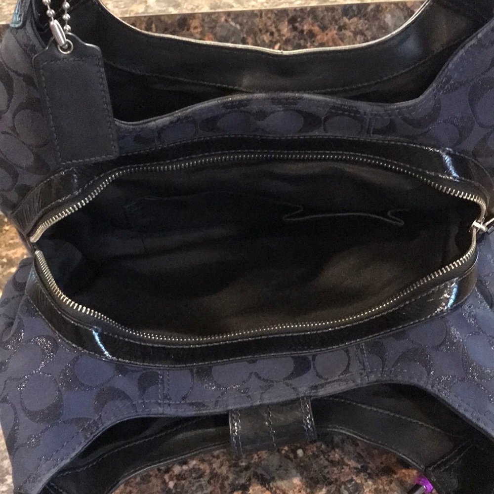 Large Navy Blue And Black Coach Bag - Gem